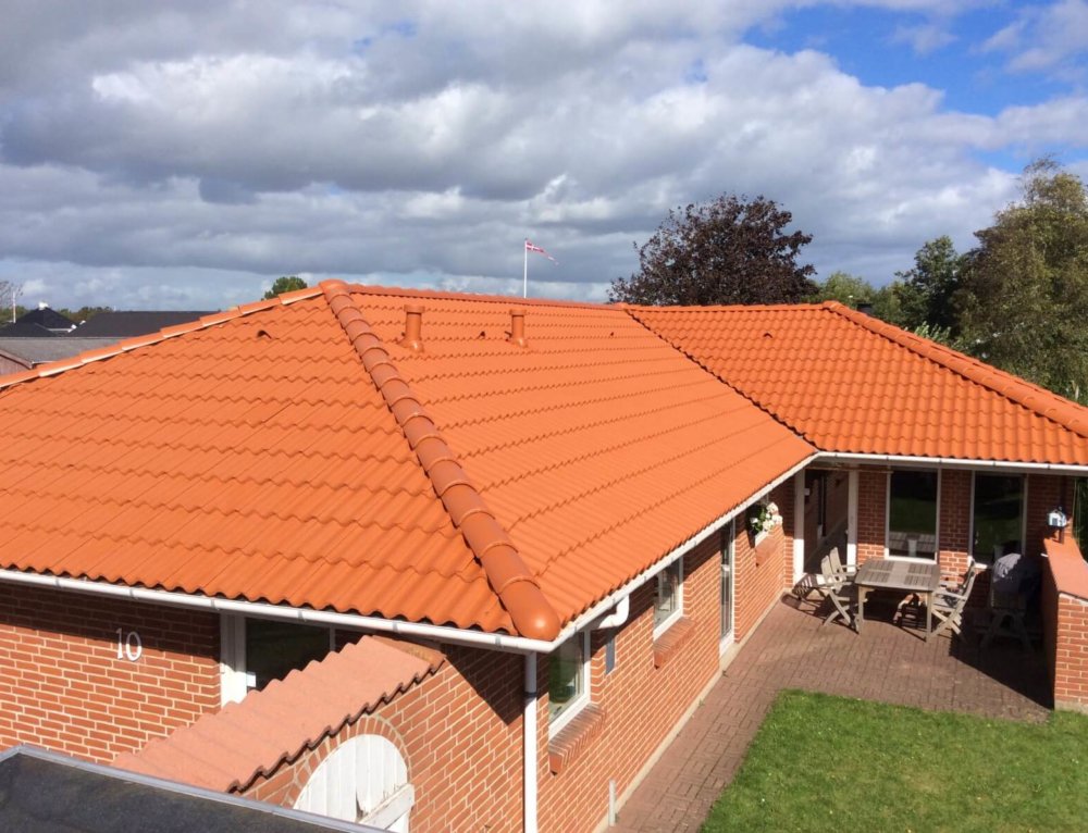 Renovering af B7 eternit plader i Hvalsø – Jydsk Tagteknik