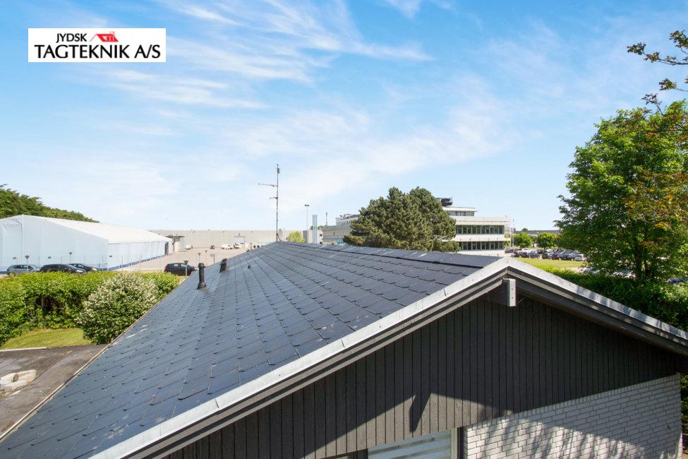 Renovering af Skifer Eternit på hus i Brøndby» Jydsk Tagteknik