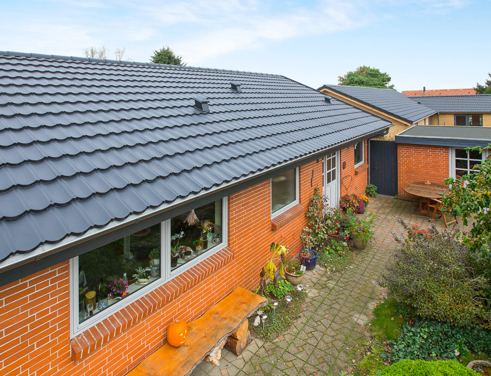 Nyt Decra Elegance på villa i Hillerød - Jydsk Tagteknik