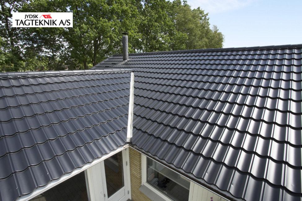 Flot Decra Elegance tag på parcelhus i Ishøj - Jydsk Tagteknik